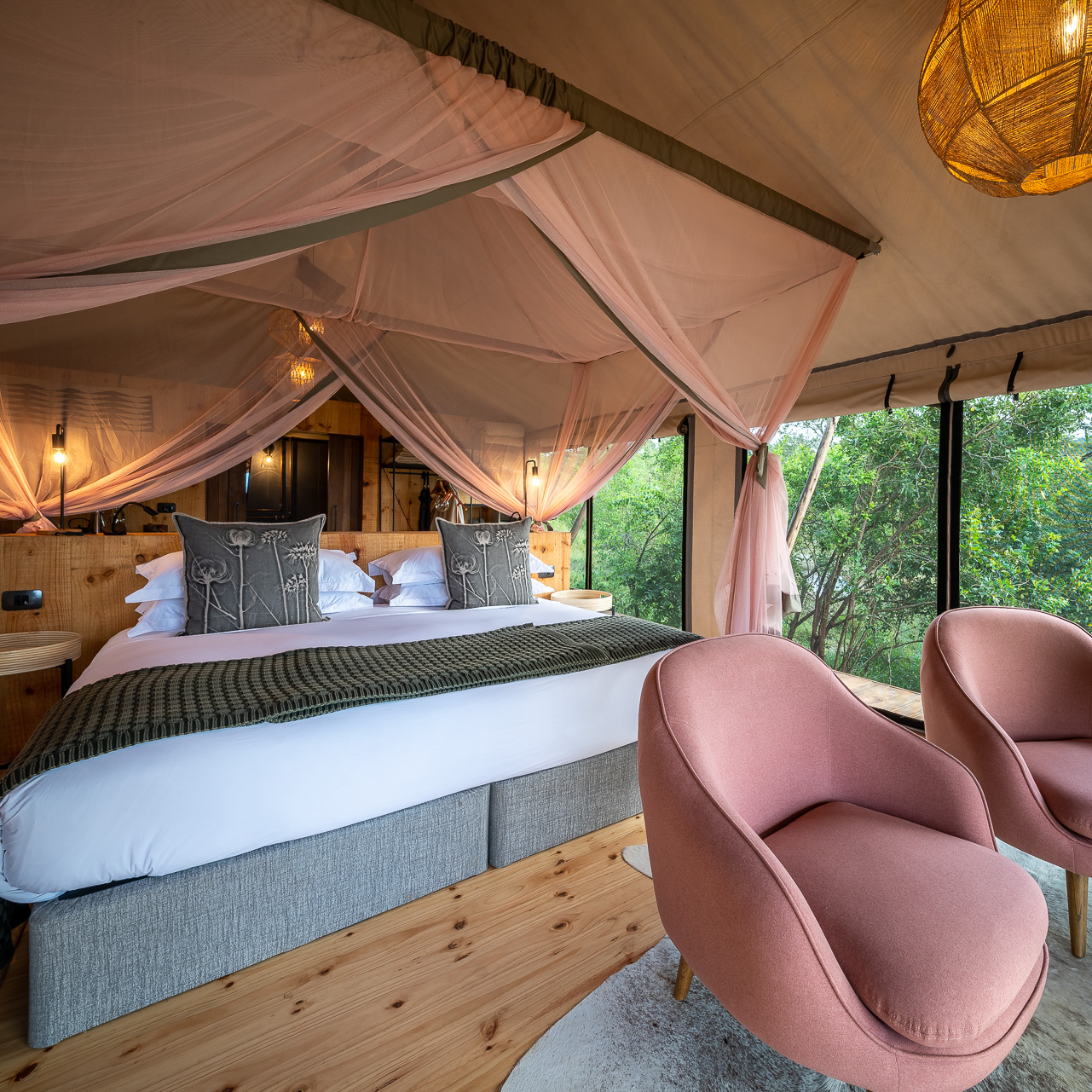 Magashi Camp - Africome